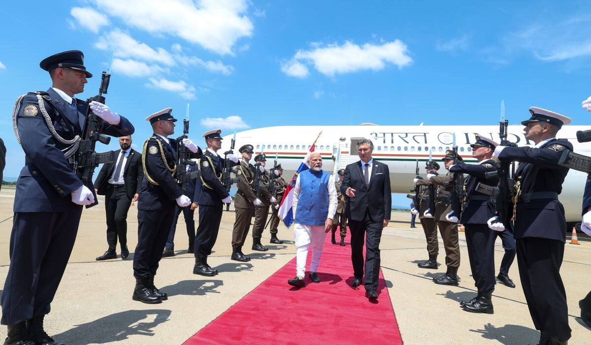 PM Modi arrives in Zagreb, Croatia