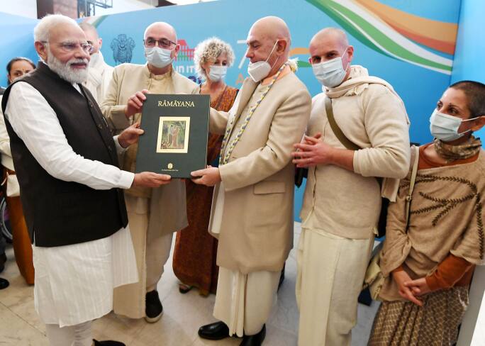 PM Modi’s Personal Connect with the Indian Diaspora