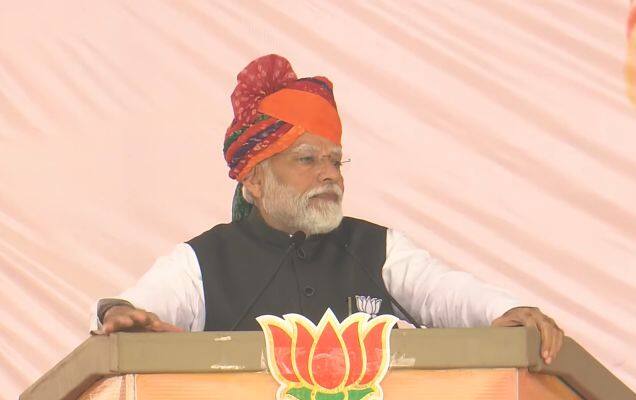 PM Modi delivers a powerful speech at a public meeting in Taranagar ...