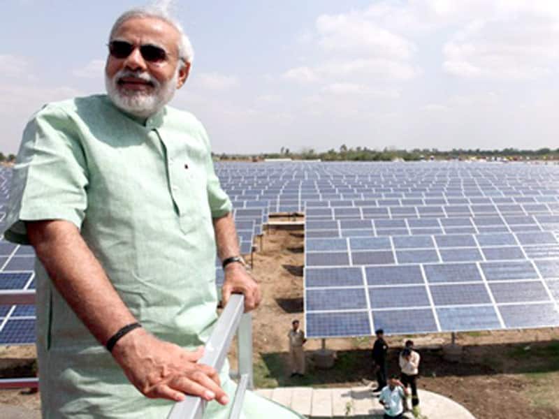 Hon’ble CM inaugurates first phase of India’s largest solar power plant
