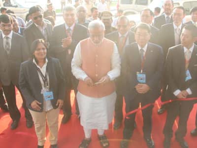 Gujarat Chief Minister inaugurates Hitachi’s newly built second plant ...