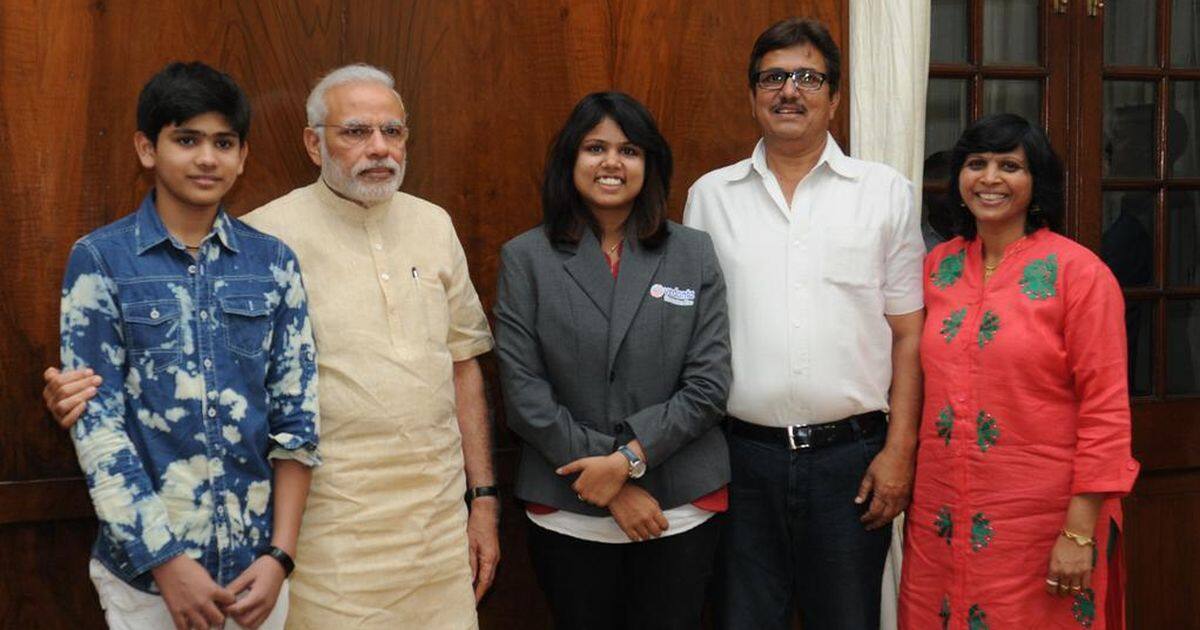 Open-Water Swimmer Bhakti Sharma calls on PM